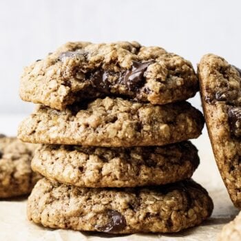 Chewy Oatmeal Chocolate Chip Cookies – A Simple Palate